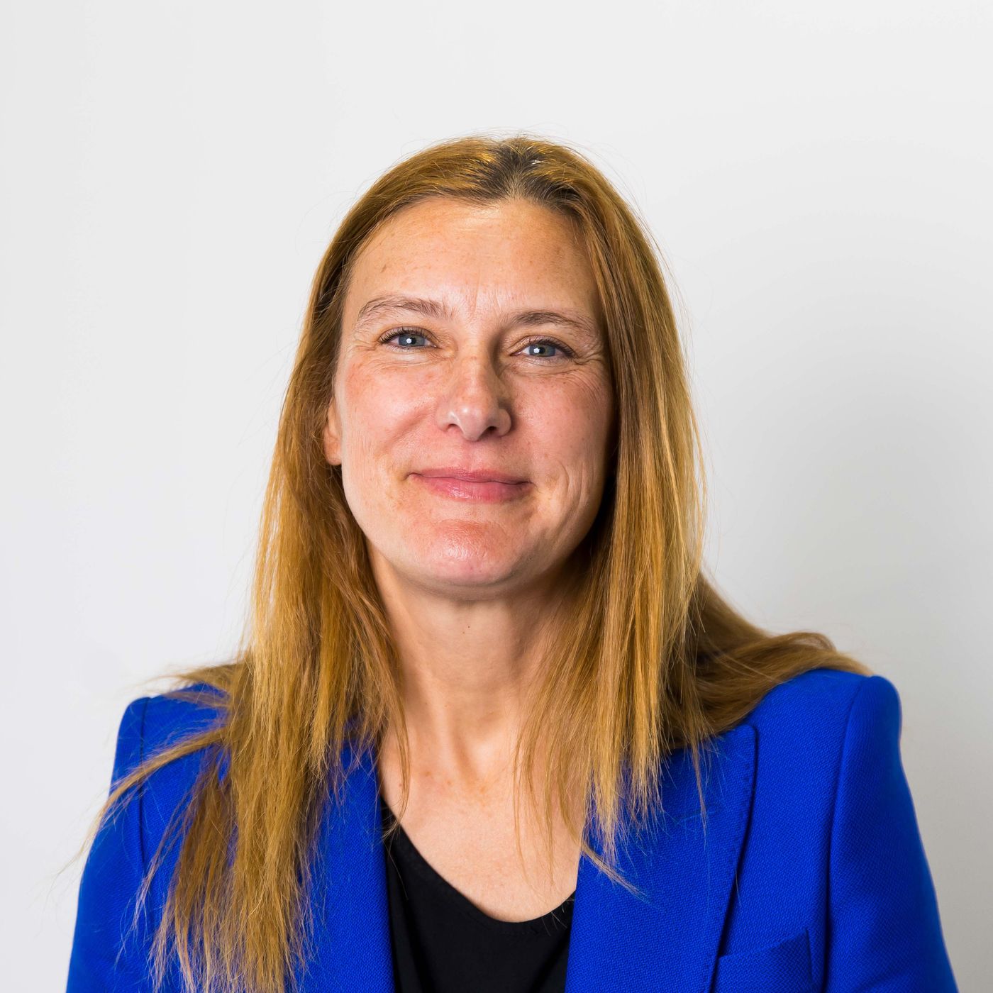 Sponsor Licence: Does the migrant need to leave and re-enter the UK ...